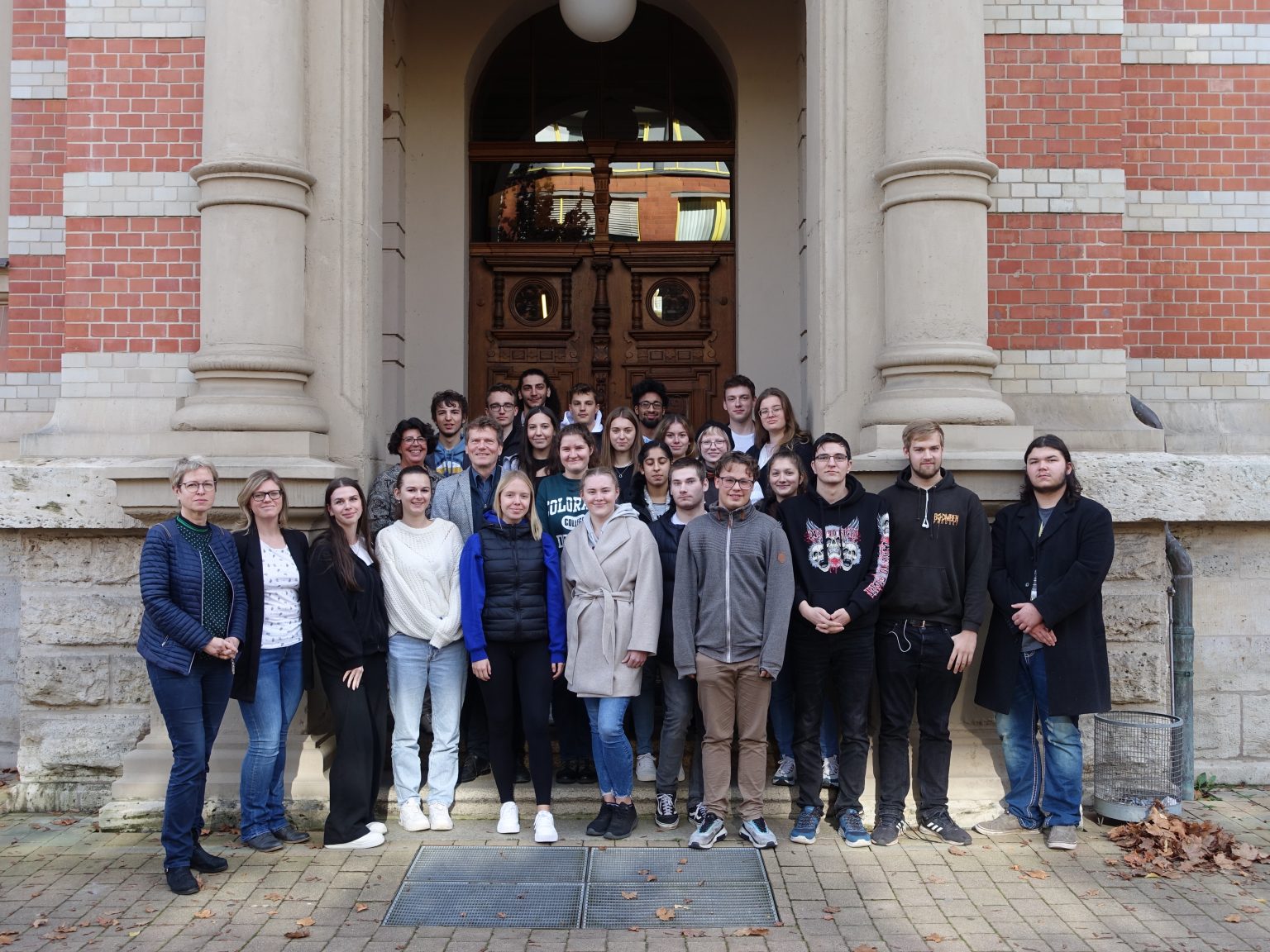 Professor Rosa über Glück und Zufriedenheit im Leben – Karl-Volkmar ...